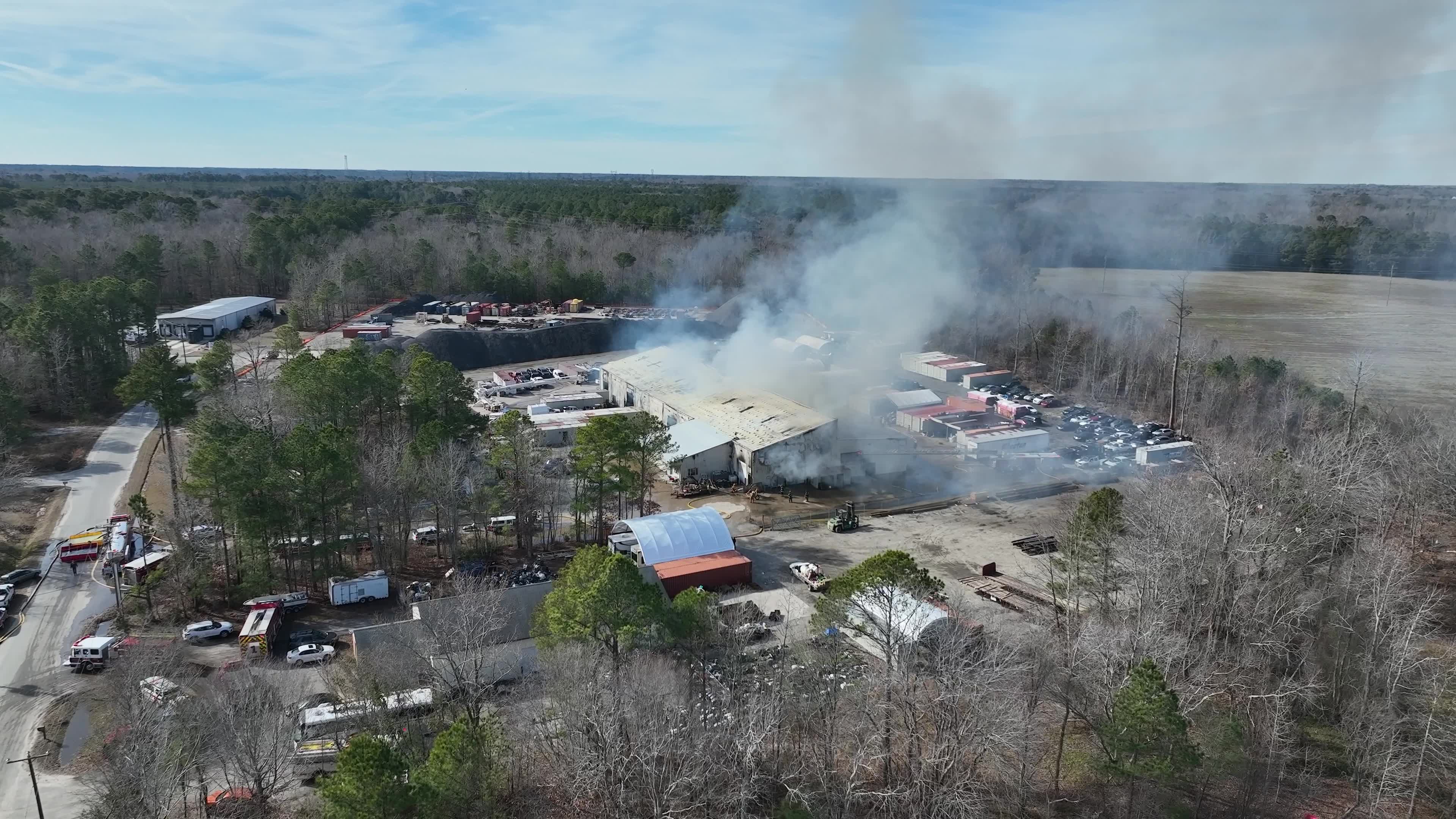 Drone flies over Isle of Wight Industrial Park fire – WAVY.com