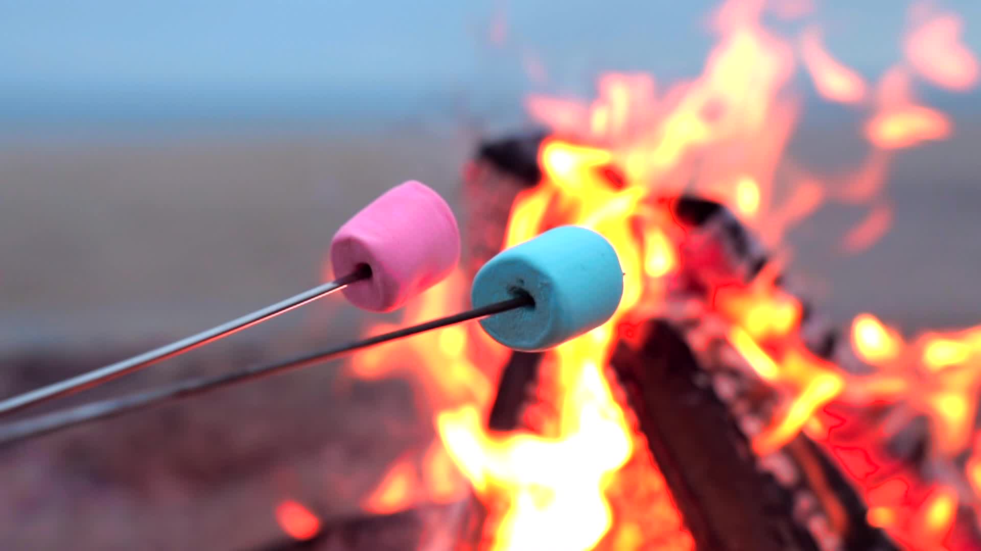 Jet-Puffed color changing marshmallows – WANE 15