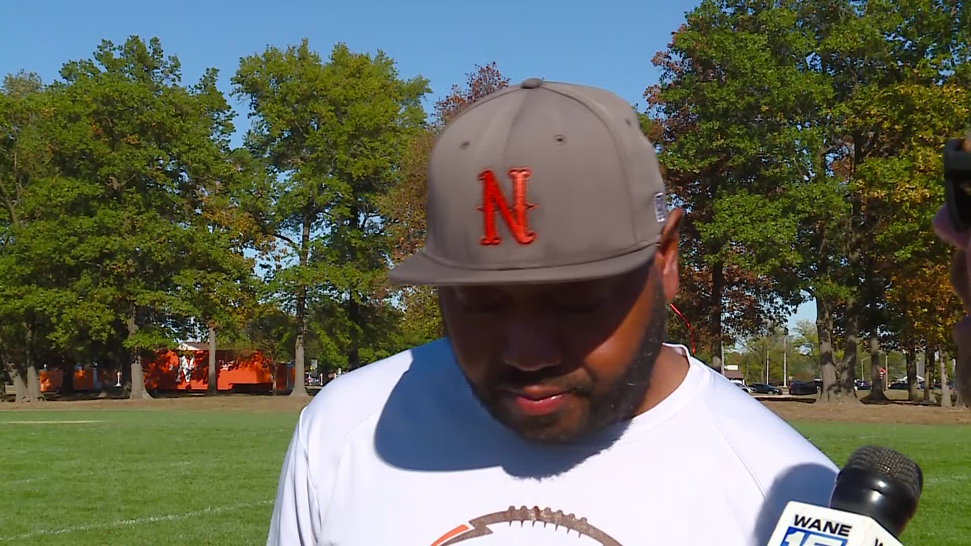 Quentin Bowen full interview at Northrop Bruins football practice on 10 ...