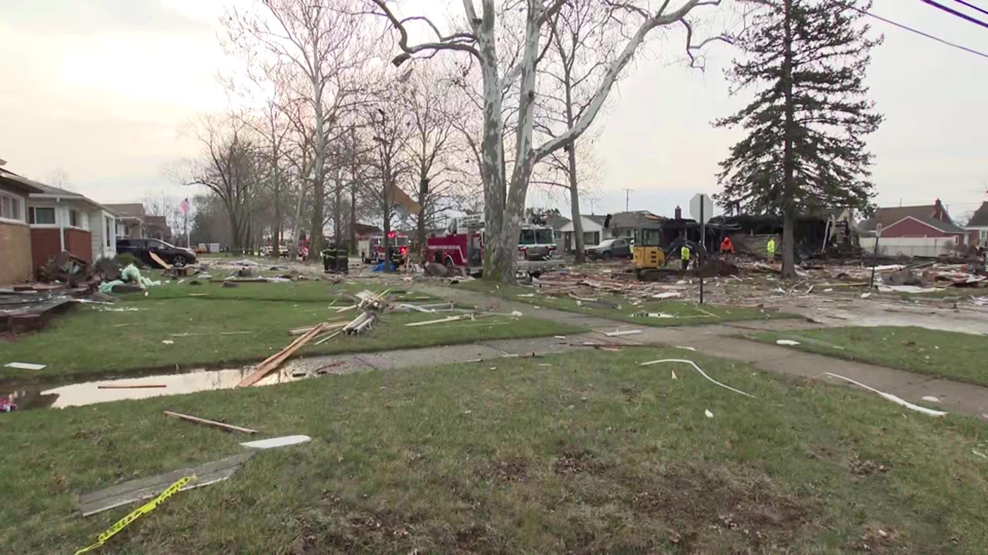 Two hospitalized after Michigan house explosion – WANE 15