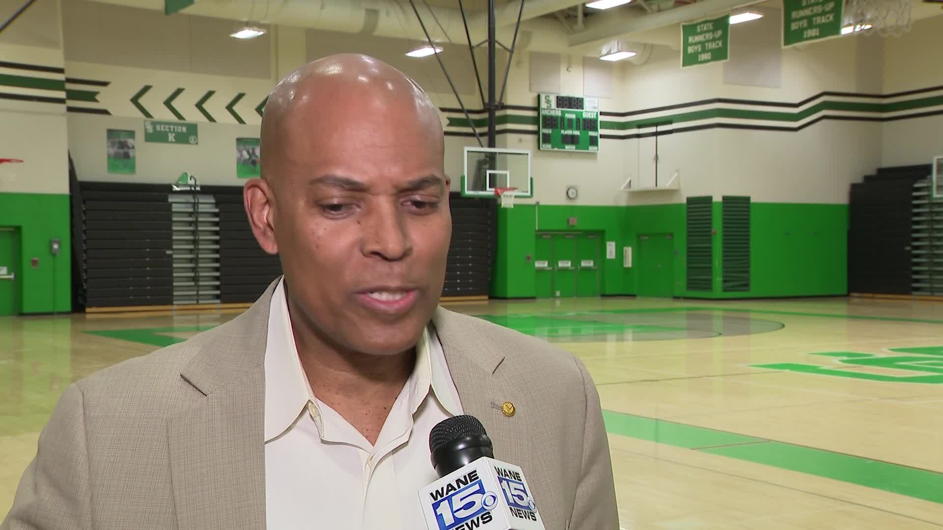 JJ Foster full interview at South Side Archers boys basketball practice ...