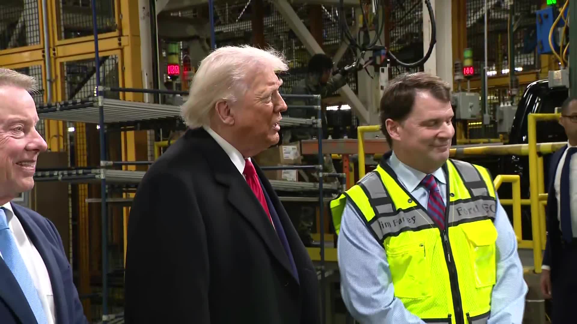 Trump tours Ford plant and speaks to press – WANE 15