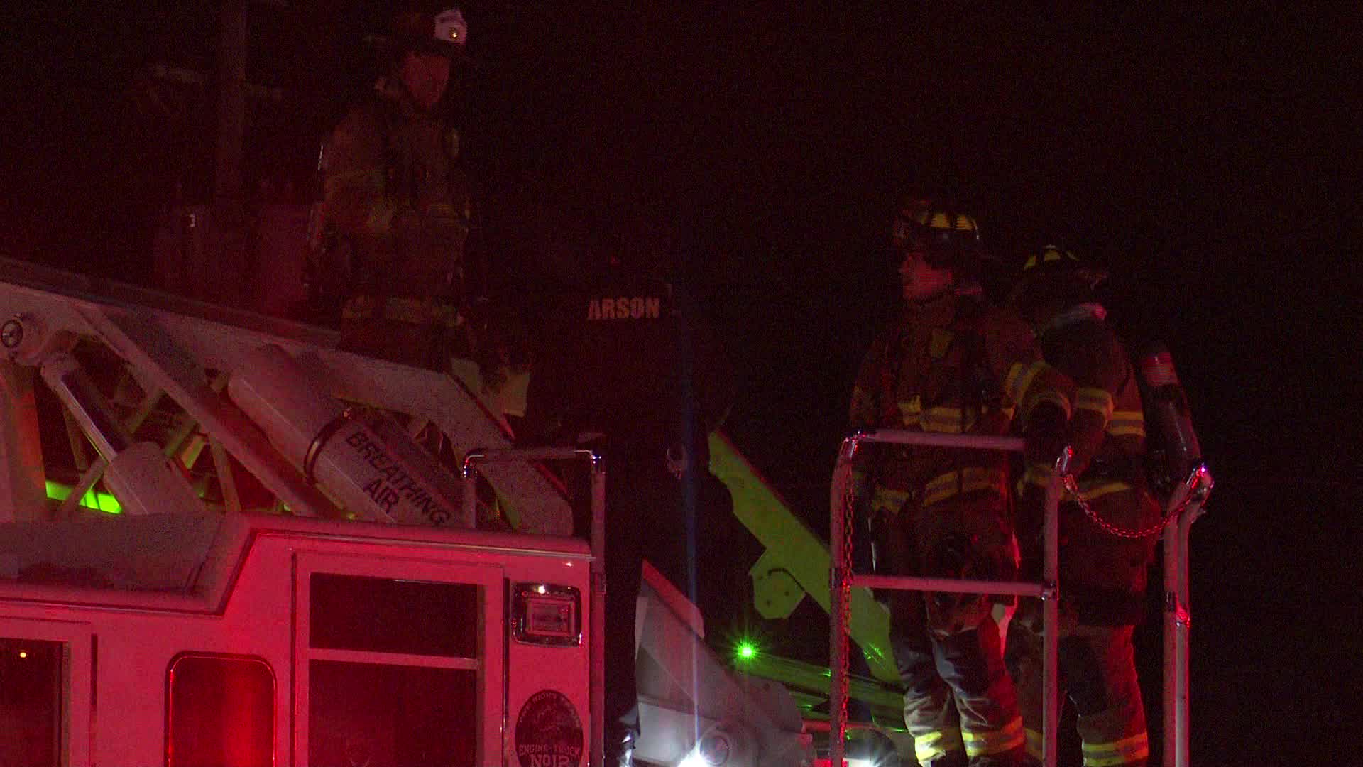 Fire breaks out at Boost Mobile in southeast Fort Wayne – WANE 15