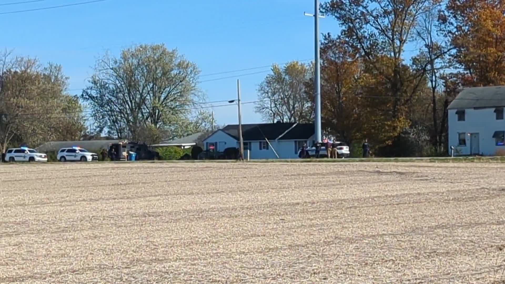 Heavy police presence at Tillman and Adams Center roads – WANE 15