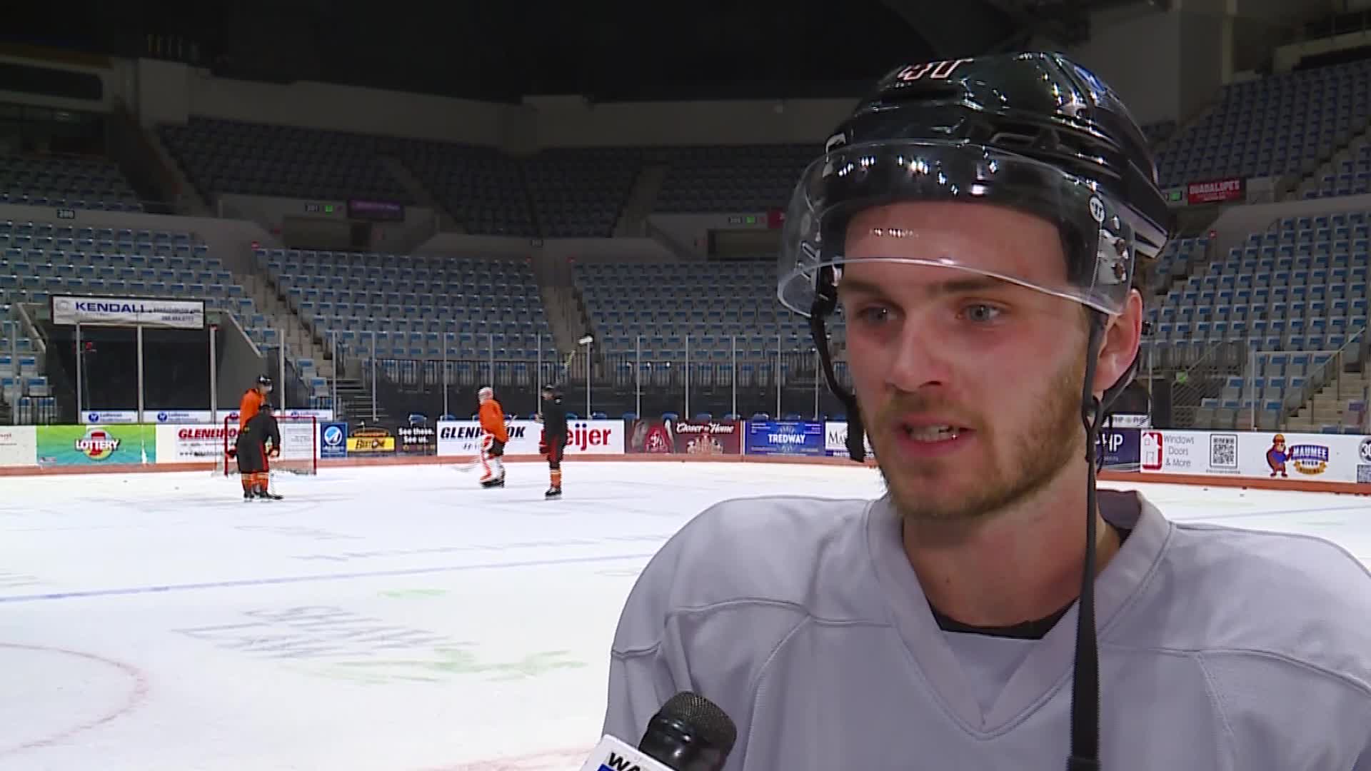 Komets forward Blake Murray practice interview 3/26/2025 – WANE 15