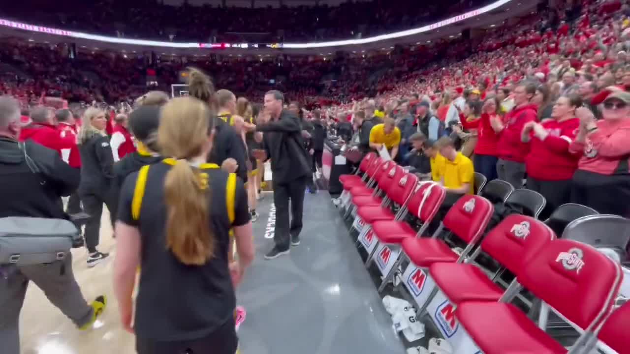 Crowd storms the floor after Ohio State upsets No. 2 Iowa 100-92 – NBC4 ...