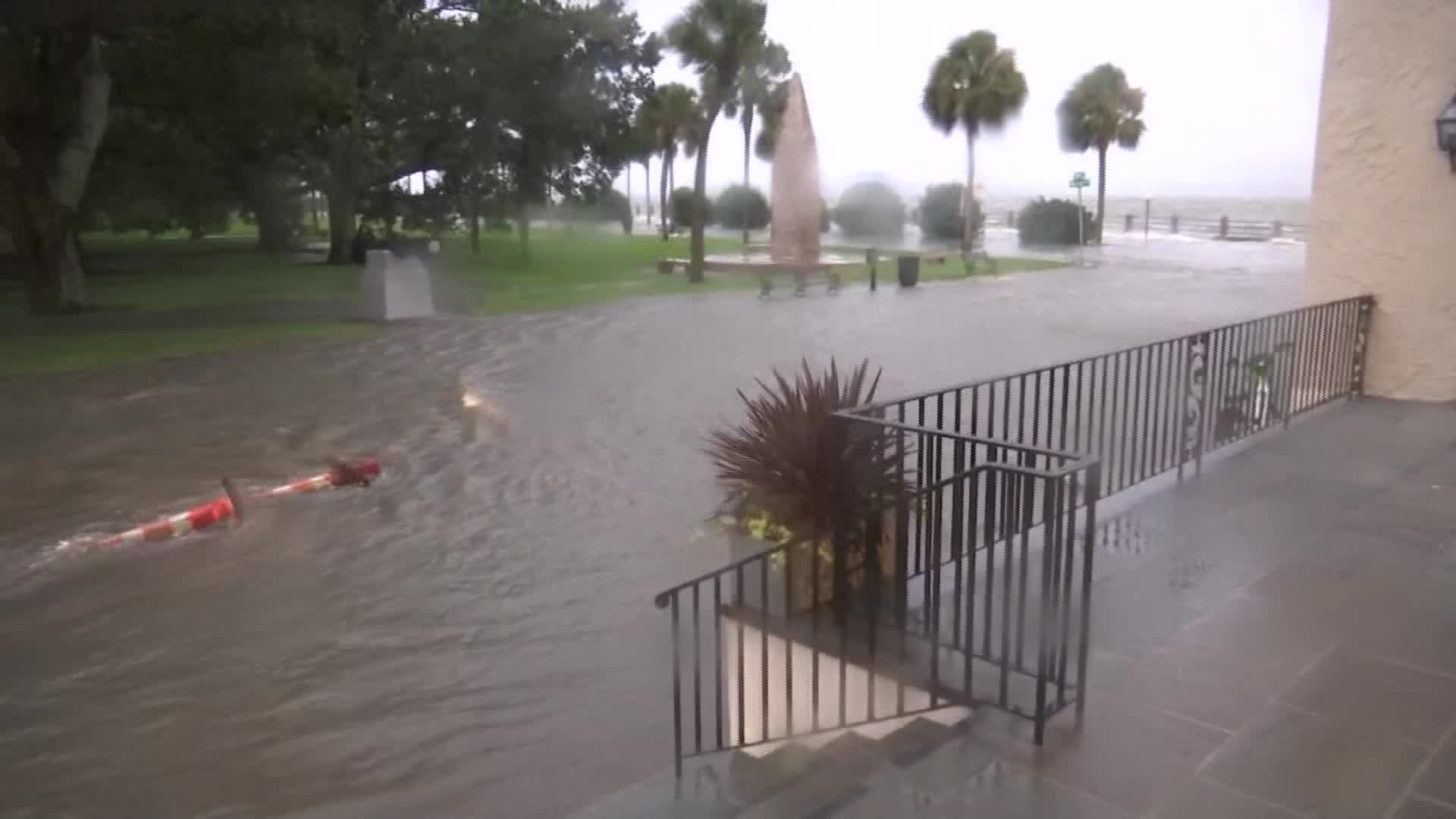 Video shows waves crashing over the Battery, flooding during Idalia ...