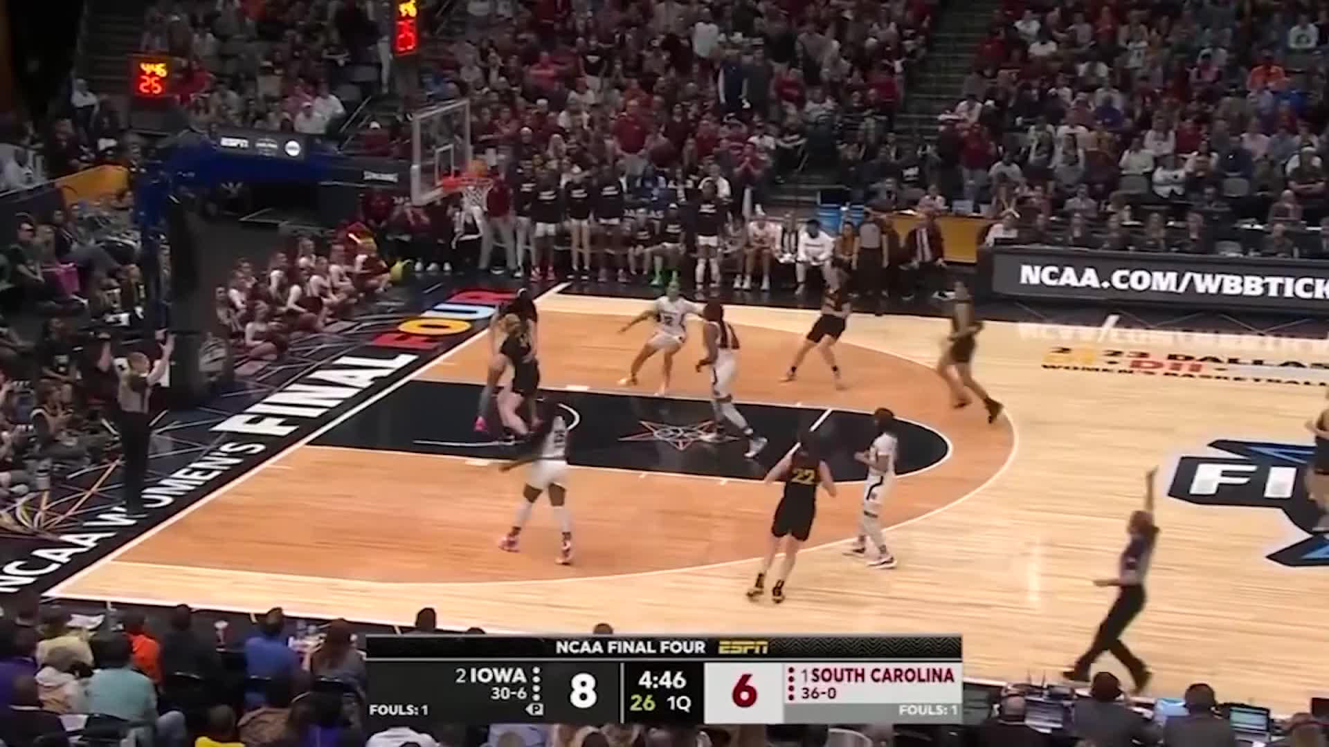 Gamecocks Lose to Hawkeyes – WCBD News 2