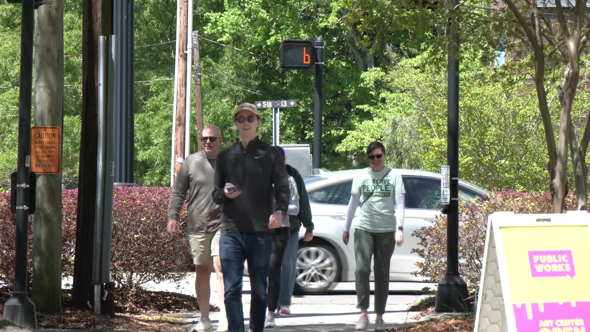 The town of Summerville prepares for the 51st annual Flowertown ...