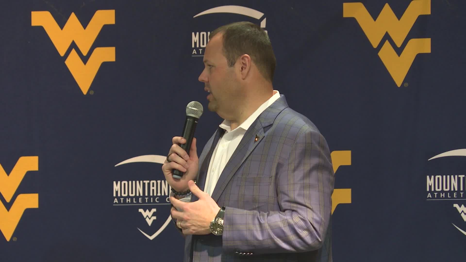 Baker comments on Huggins situation at Coach’s Caravan in Wheeling ...