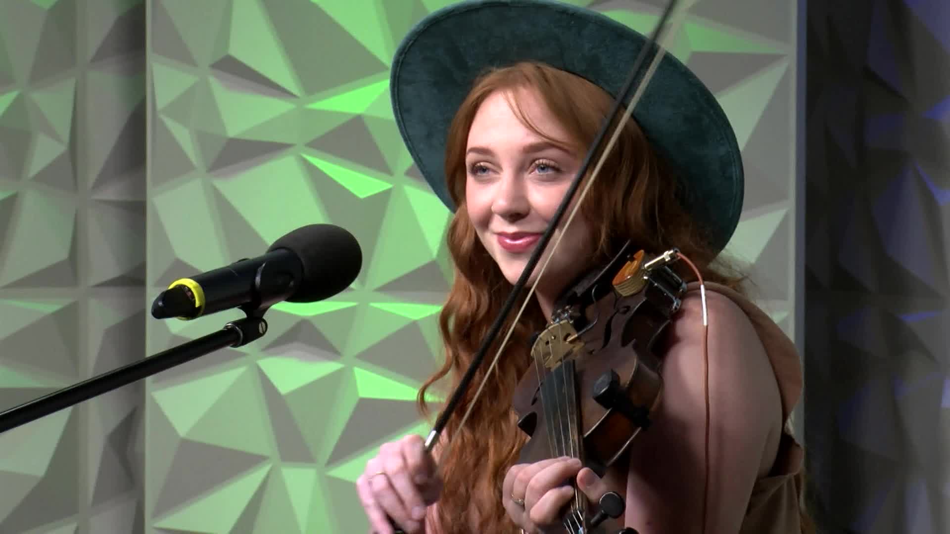 Ci Stage: Jake and Mikayla pt. I – WCIA.com