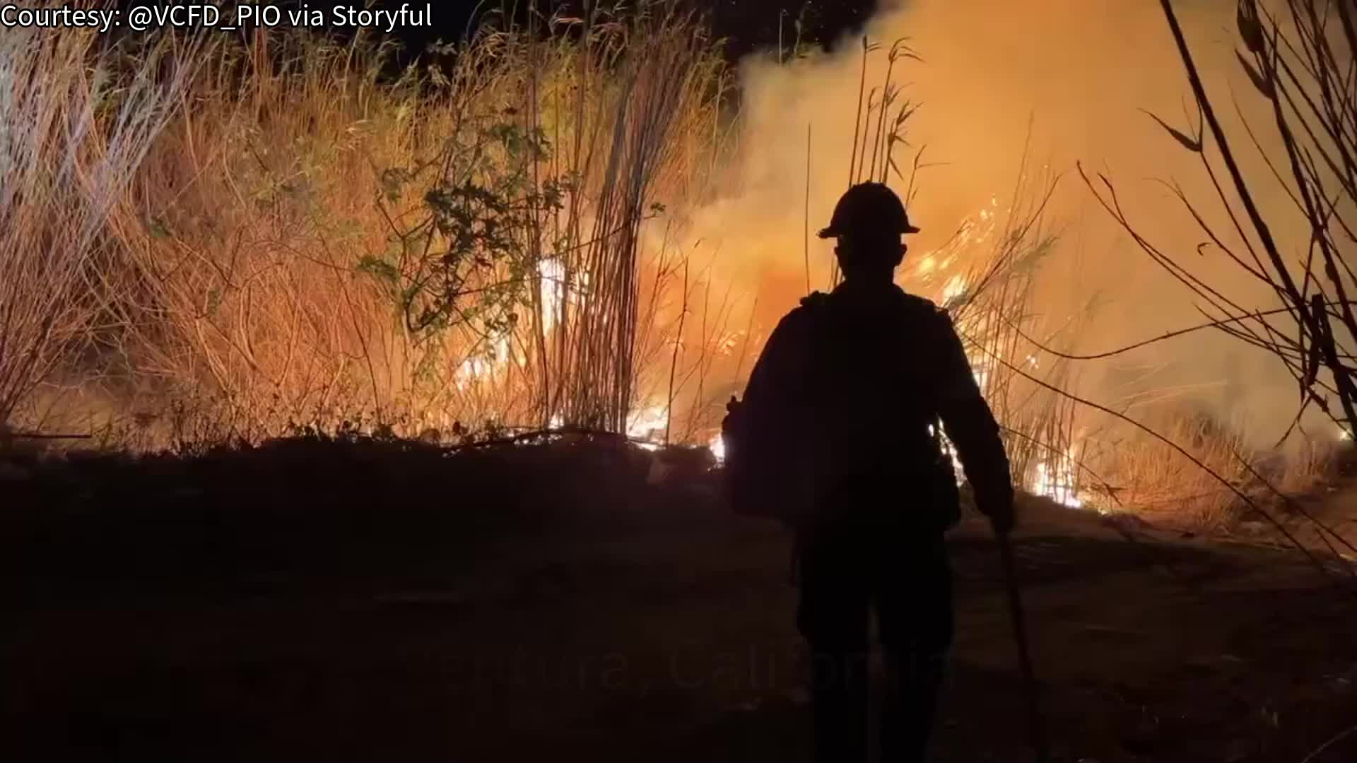Evacuations Ordered as Auto Fire Grows in Ventura County | Storyful – WFLA