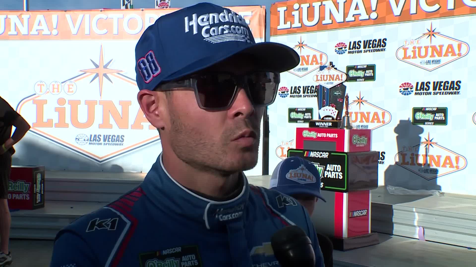 Kyle Larson wins O’Reilly series race at Las Vegas Motor Speedway ...
