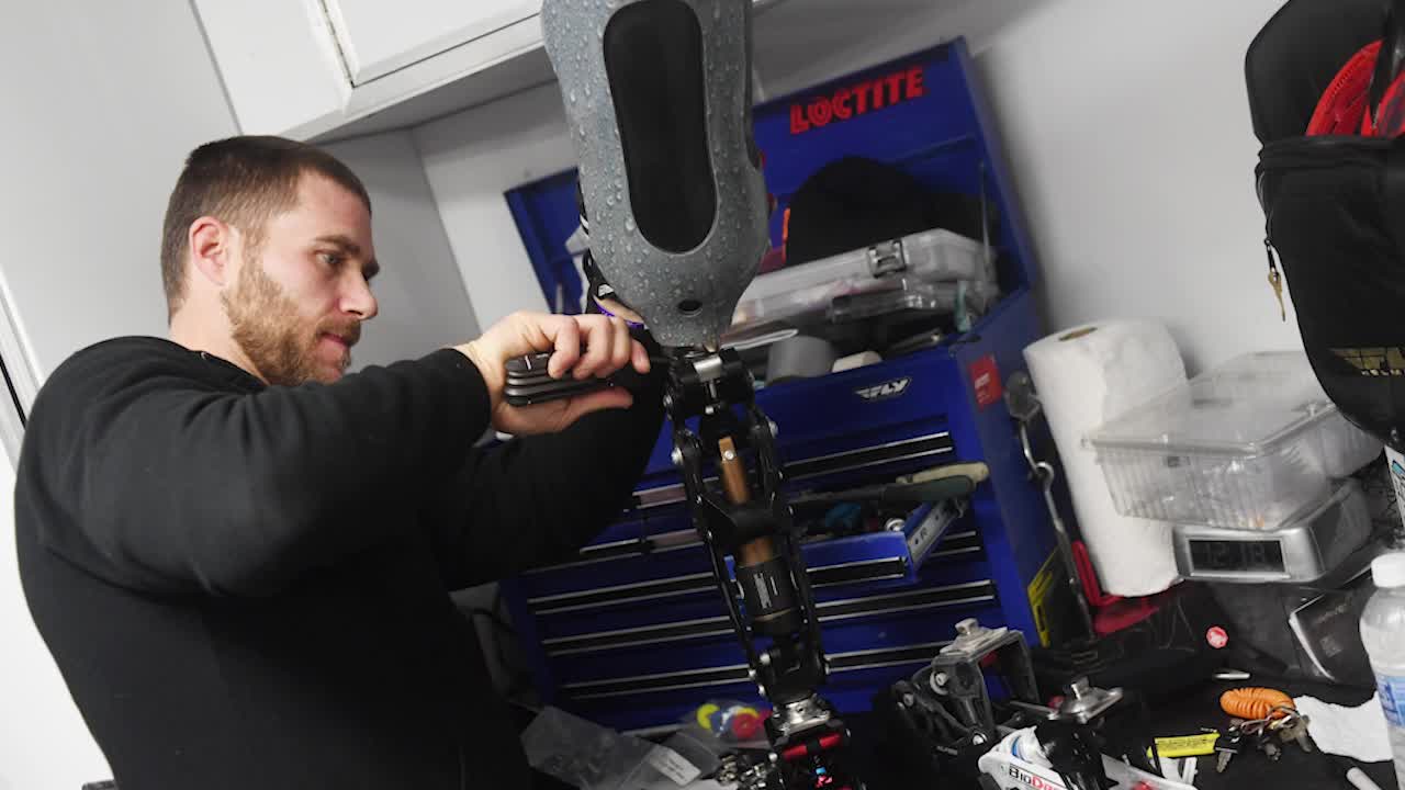 Paralympian Mike Schultz is transforming the snowboarding game for ...