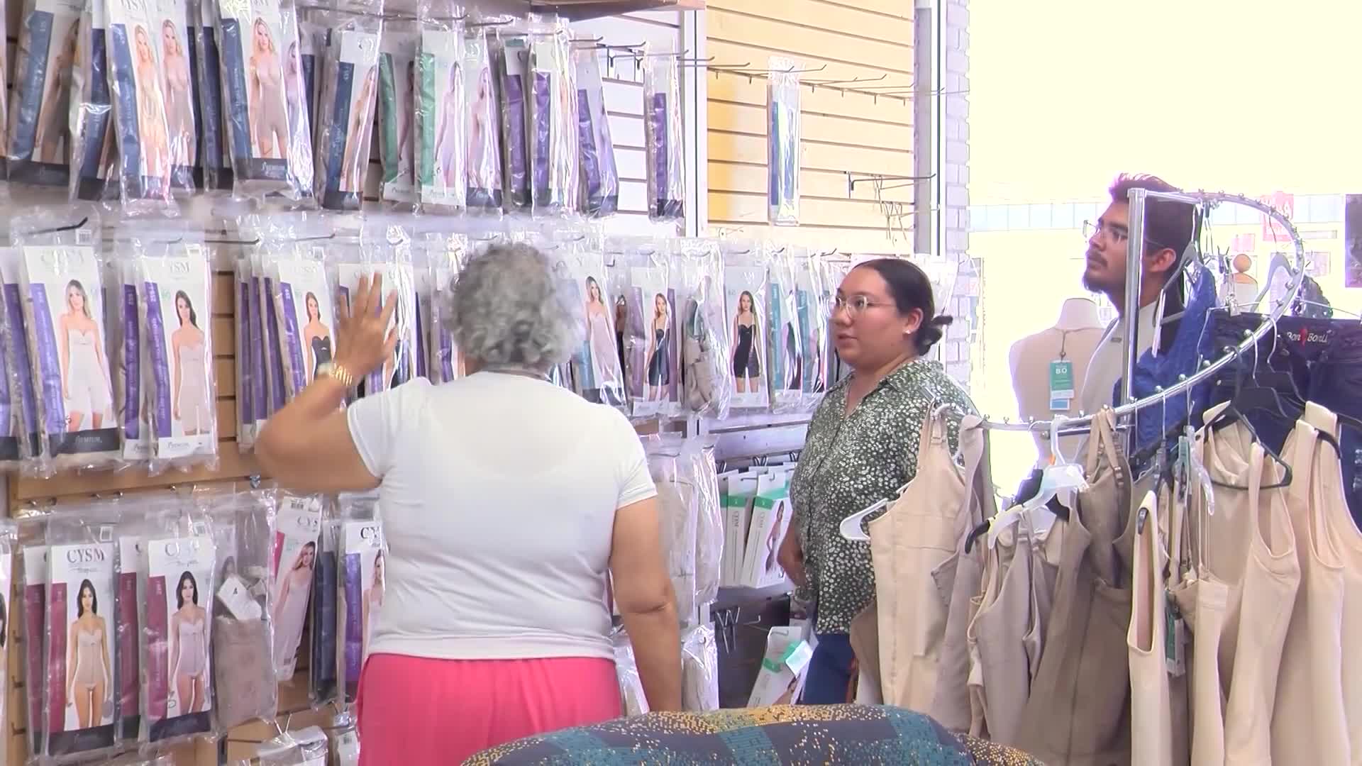 More people work multiple jobs – KHON2