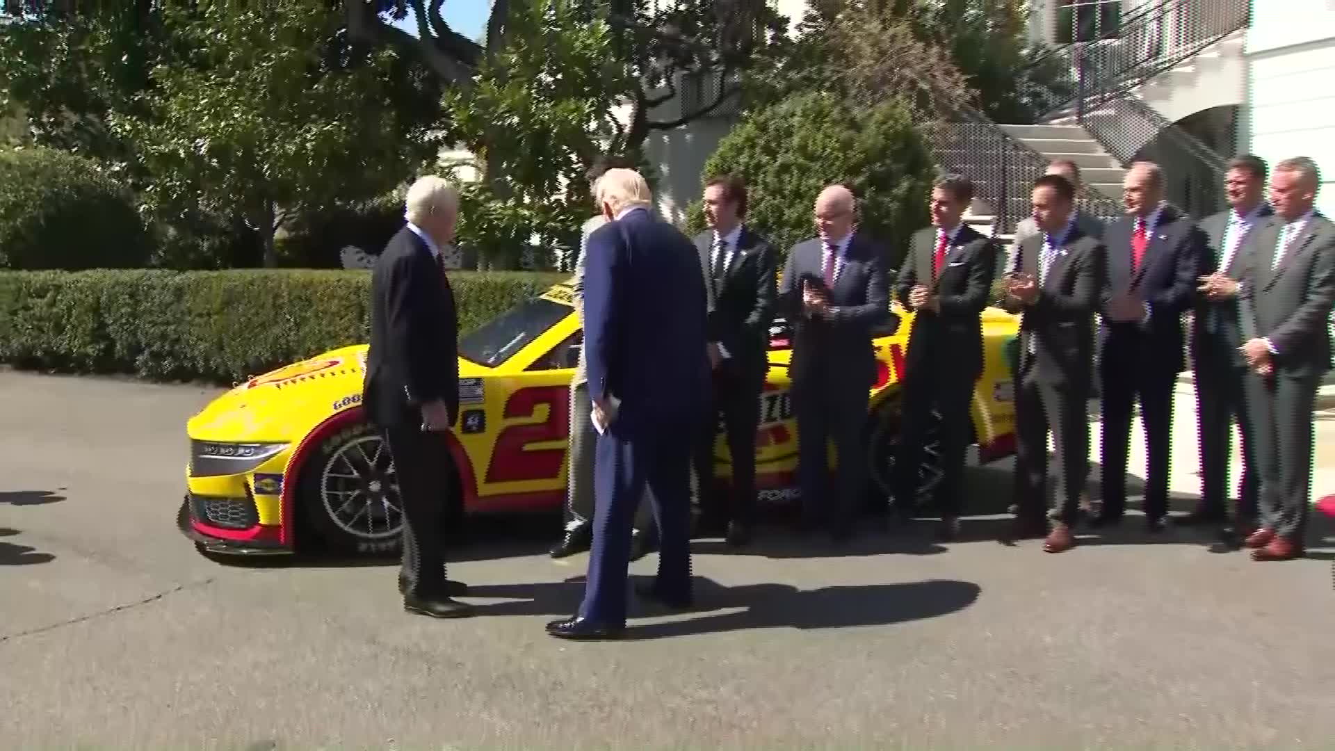 NASCAR drivers visit White House – WTRF