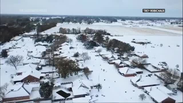 Aerial video shows snow covering parts of Louisiana – WSPA 7NEWS