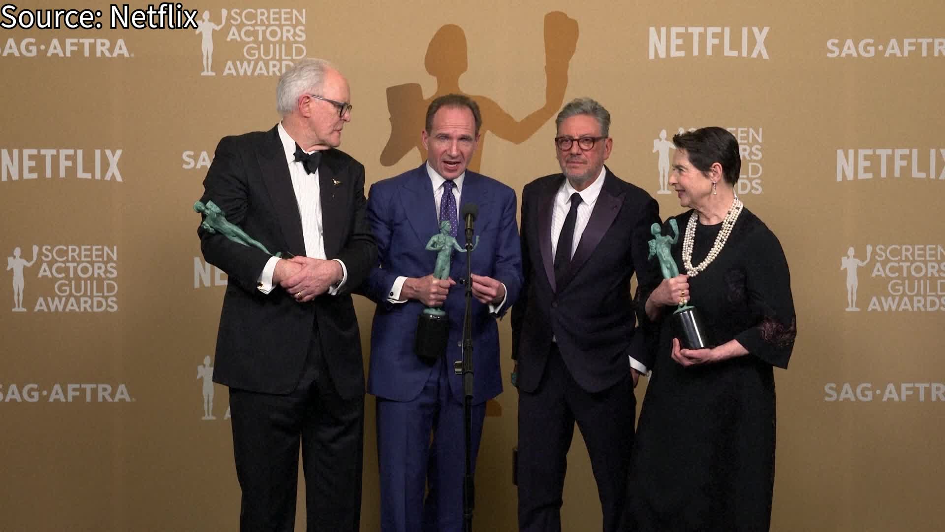 John Lithgow, Isabella Rossellini, and Ralph Fiennes react to “Conclave ...