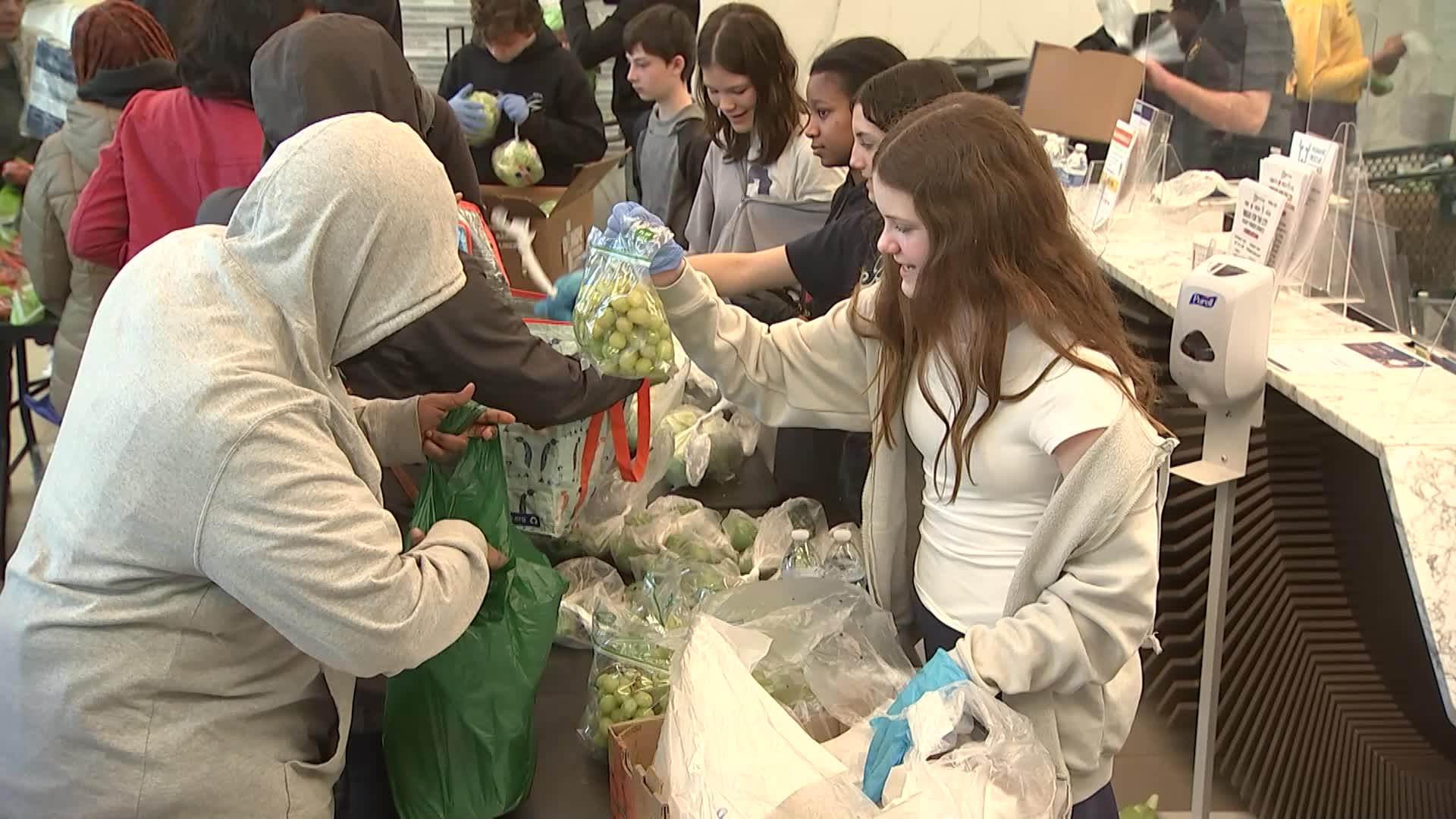 Republicans target SNAP in federal spending cuts, food banks brace for ...