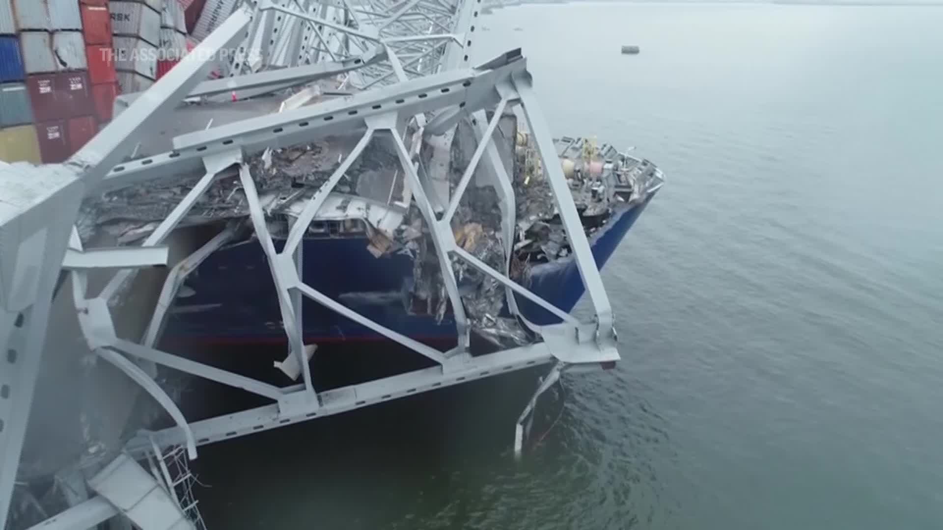 Cranes arrive to start removing wreckage from deadly Baltimore bridge ...