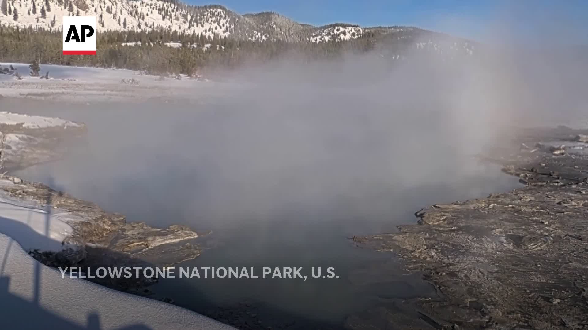 Muddy eruption at Yellowstone’s Black Diamond Pool captured on video ...