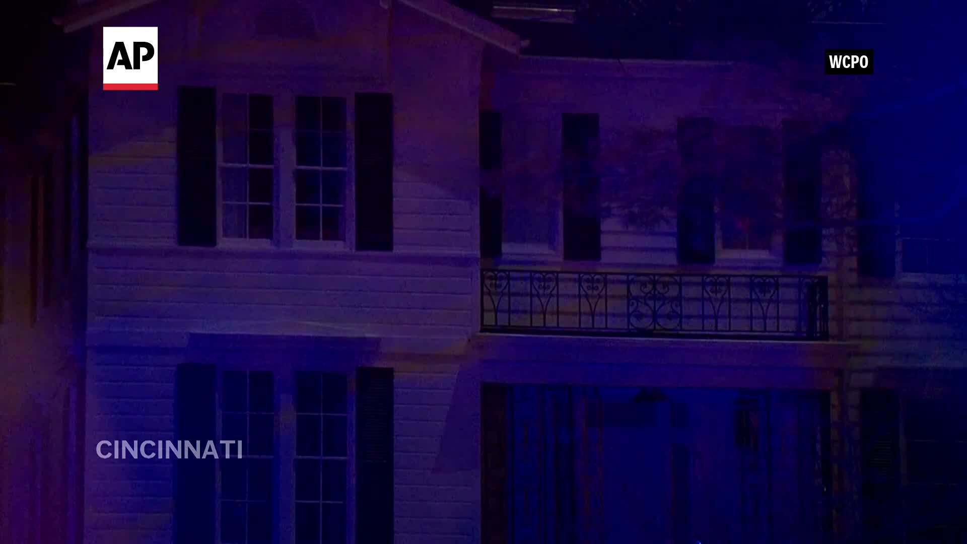 Man who broke windows at Vance’s Ohio home is detained, Secret Service ...