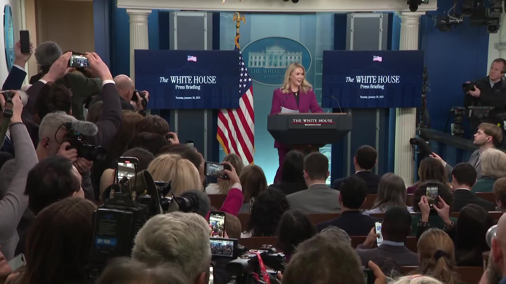 Trump administration holds first White House press briefing – who13.com