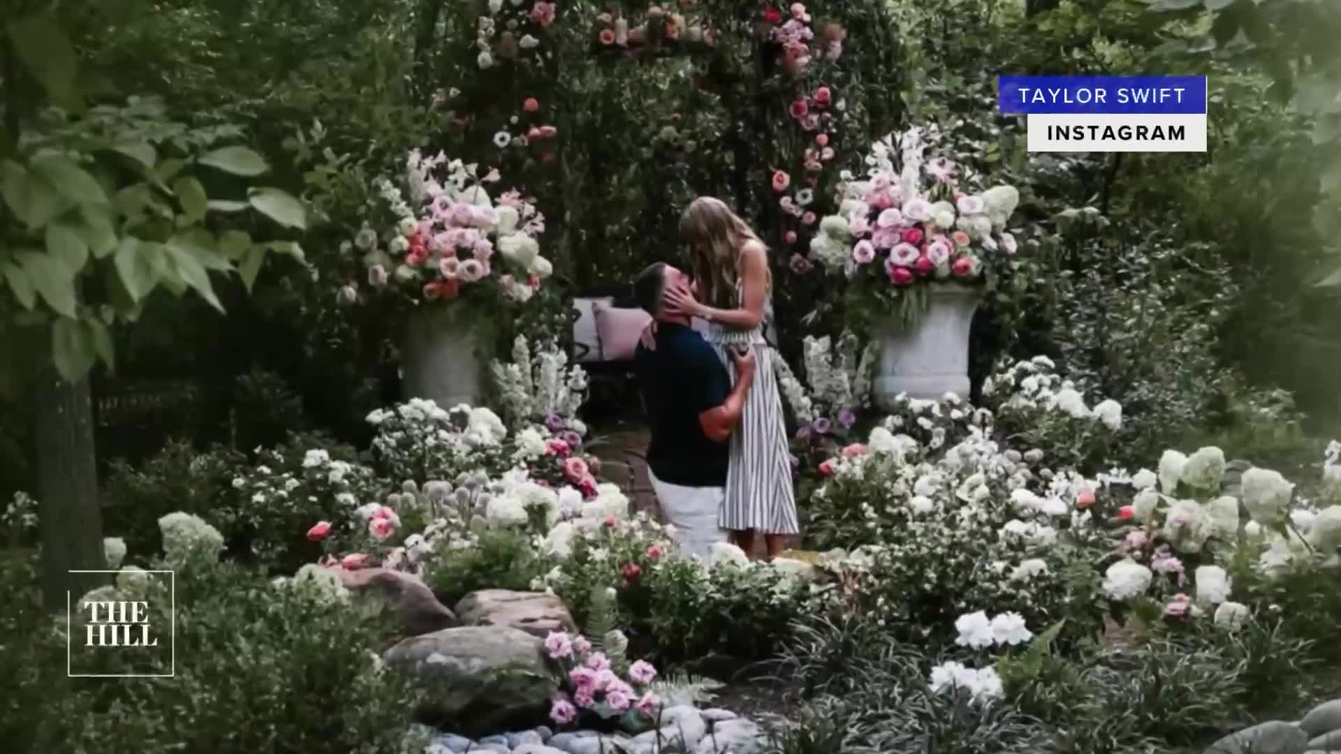 Taylor Swift breaks the internet, posts engagement photos with fiancé ...