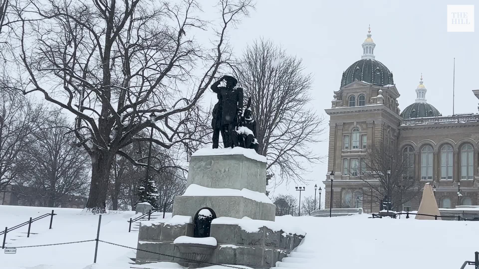 Forecasters warn of ‘life-threatening’ blizzard conditions in Iowa ...